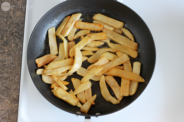 The Best Way to Reheat Leftover French Fries