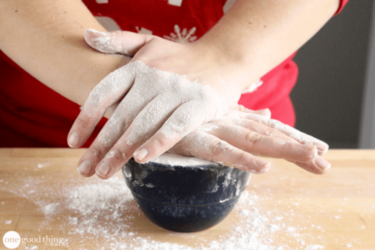 How To Play The Flour Game - Silliness Guaranteed!
