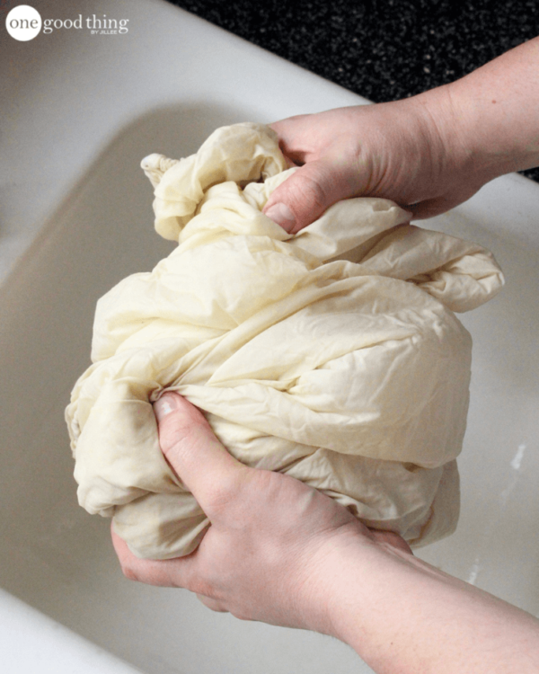 How To Get The Smell Out Of Musty Bed Sheets