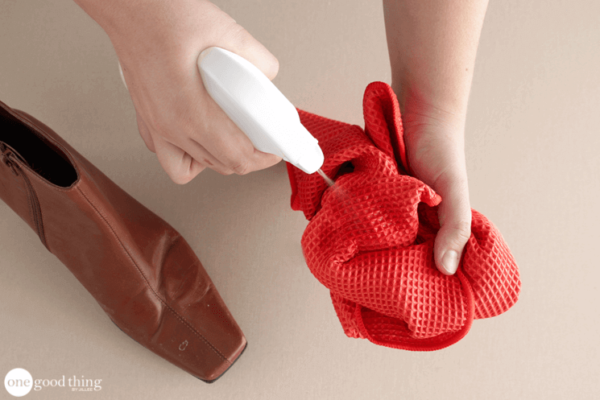 How To Clean Salt Stains From Leather Shoes In 4 Easy Steps