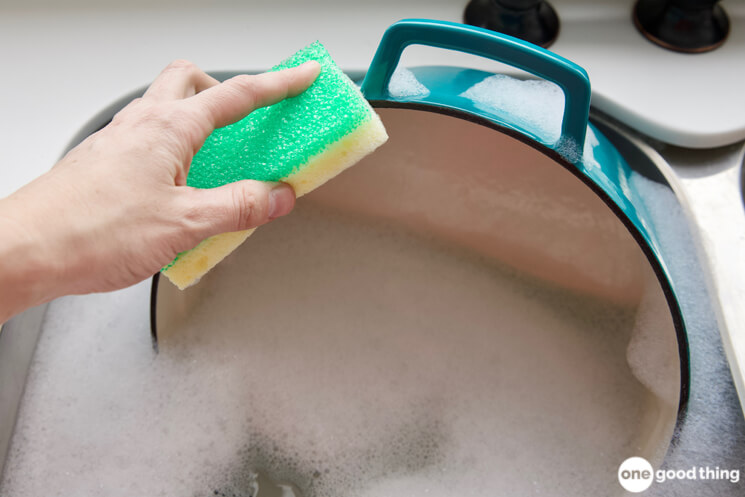 This Is The Best Way To Remove Stains From Your Enameled Cookware