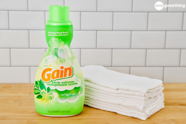 These Homemade Dryer Sheets Are So Cheap And Easy To Make
