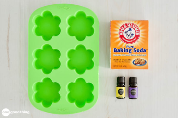 This 10-Minute DIY Will Solve Your Odor Problems