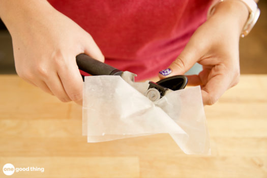 13 Practical Uses For Wax Paper