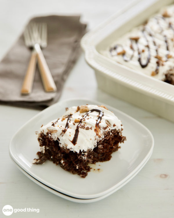 7 Delicious Poke Cake Recipes Anyone Can Make