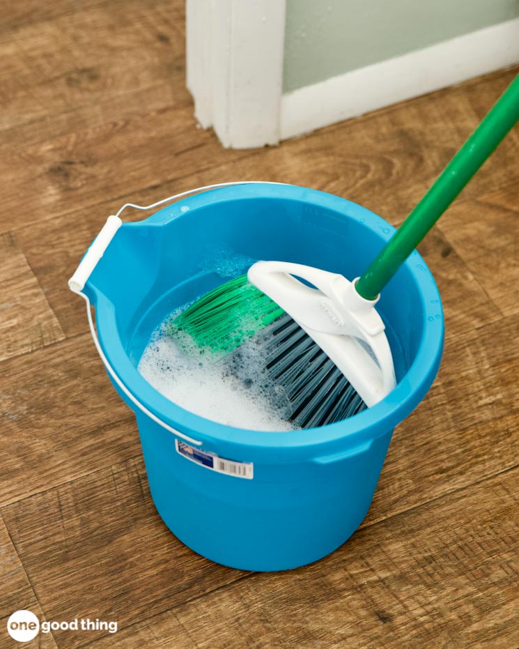 How To Clean Your Cleaning Tools (And Why You Should)