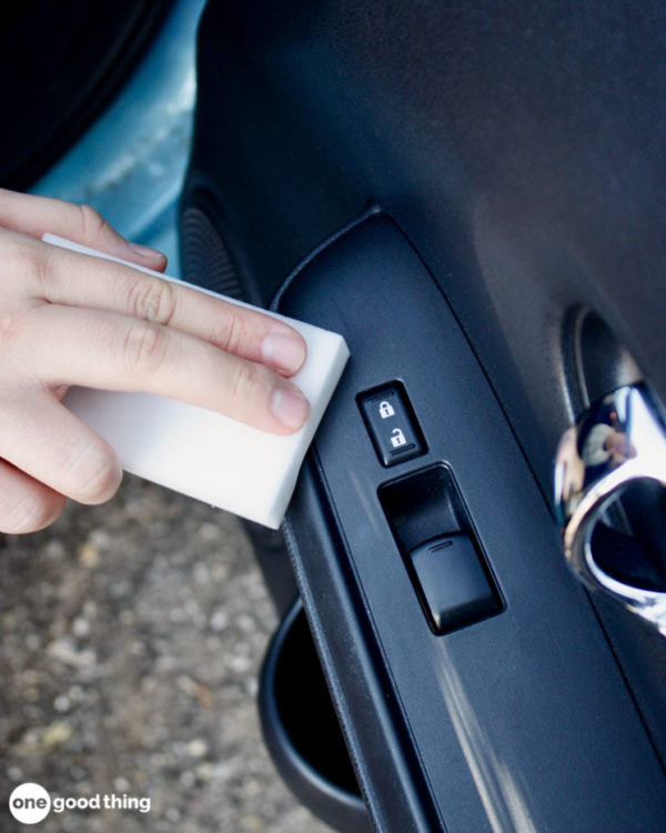 18 Brilliantly Useful Car Cleaning Hacks