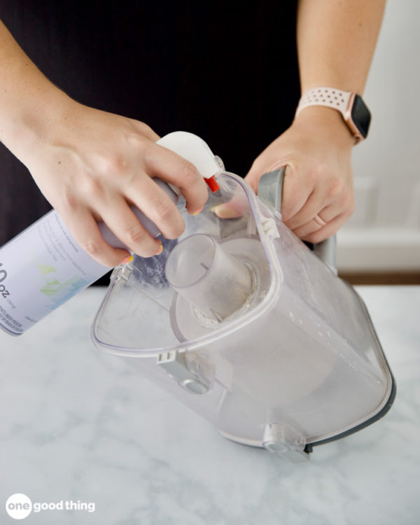 Cleaning With Compressed Air: 9 Of The Best Hacks