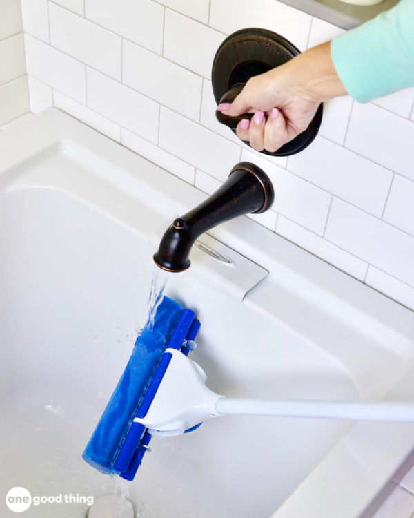 How To Clean Your Shower Walls The Easy Way