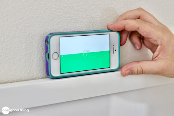 4 Easy Tips For Hanging Pictures Perfectly