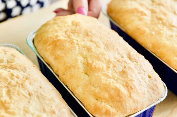 This English Muffin Bread Recipe Makes The Best Toast