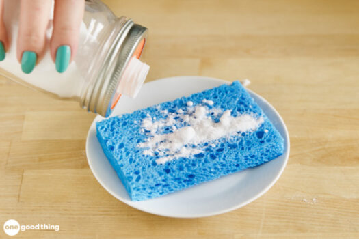 15 Clever Uses For Ordinary Kitchen Sponges