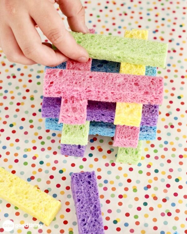 15 Clever Uses For Ordinary Kitchen Sponges