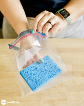 15 Clever Uses For Ordinary Kitchen Sponges