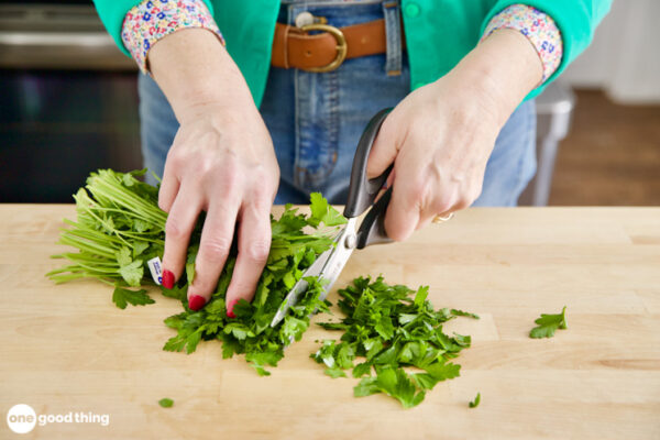 7 Practical Uses For Kitchen Shears You'll Want To Know