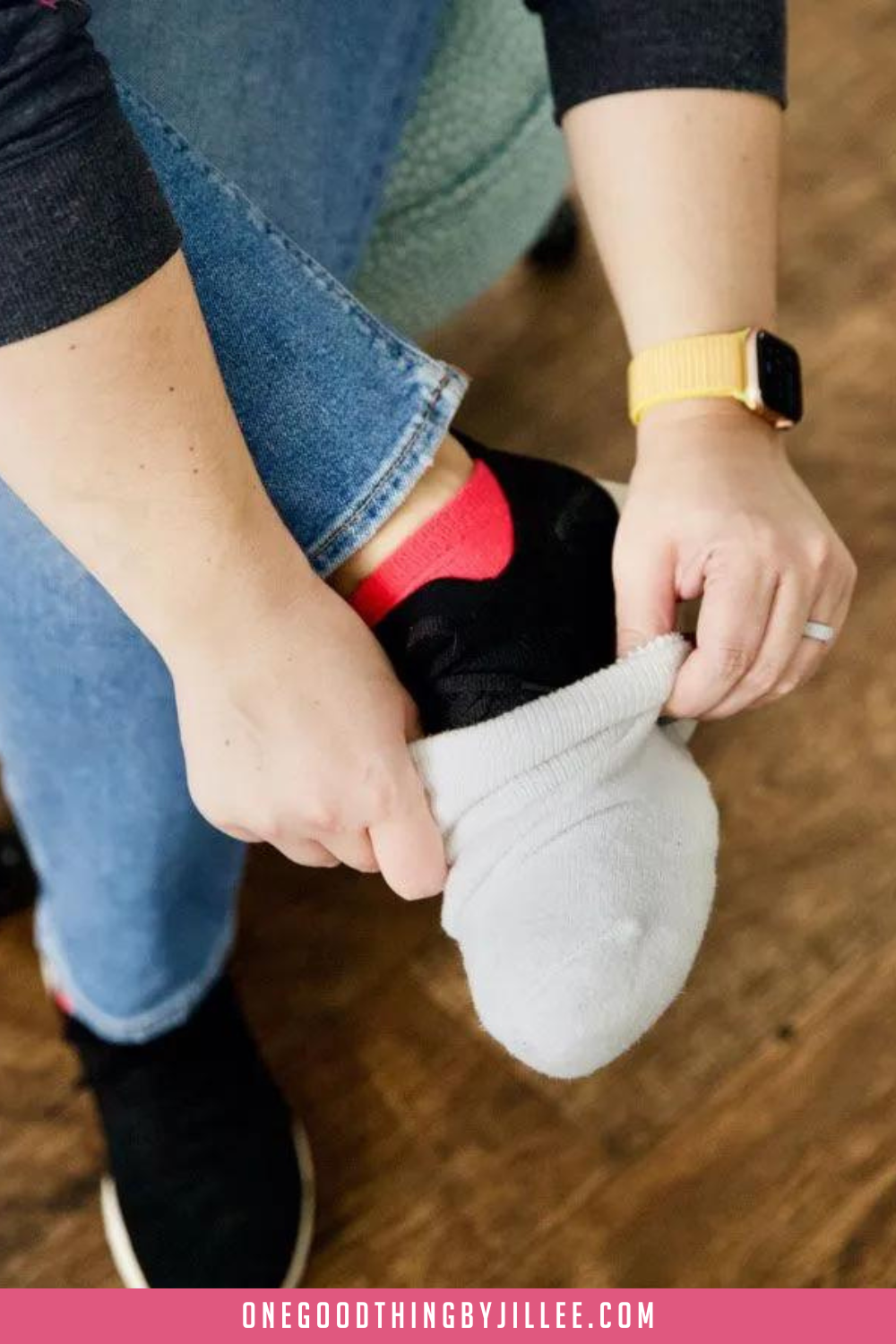 11 Practical Things You Can Do With Old Socks