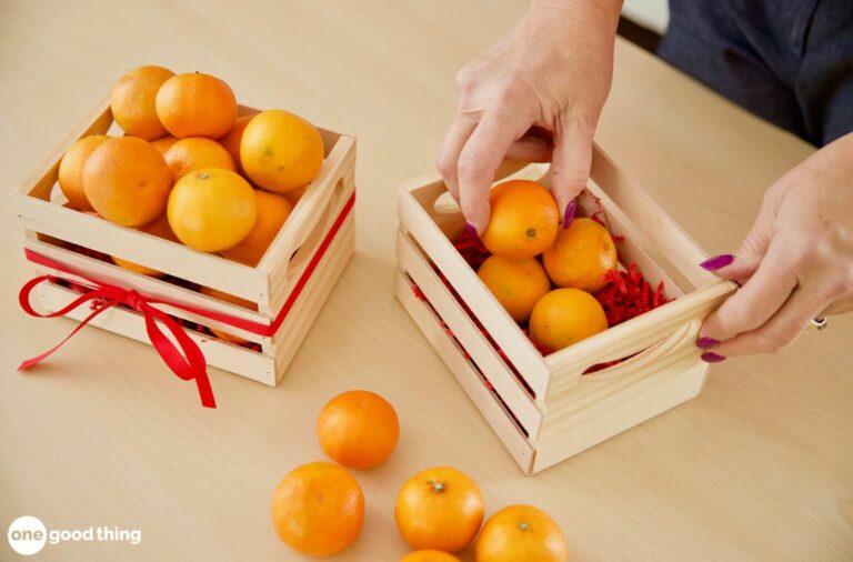 Bulk Christmas Gifts: 30 Inexpensive Bulk Gift Ideas