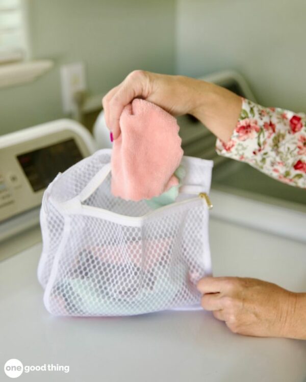 17 Surprisingly Smart Ways To Use Mesh Laundry Bags