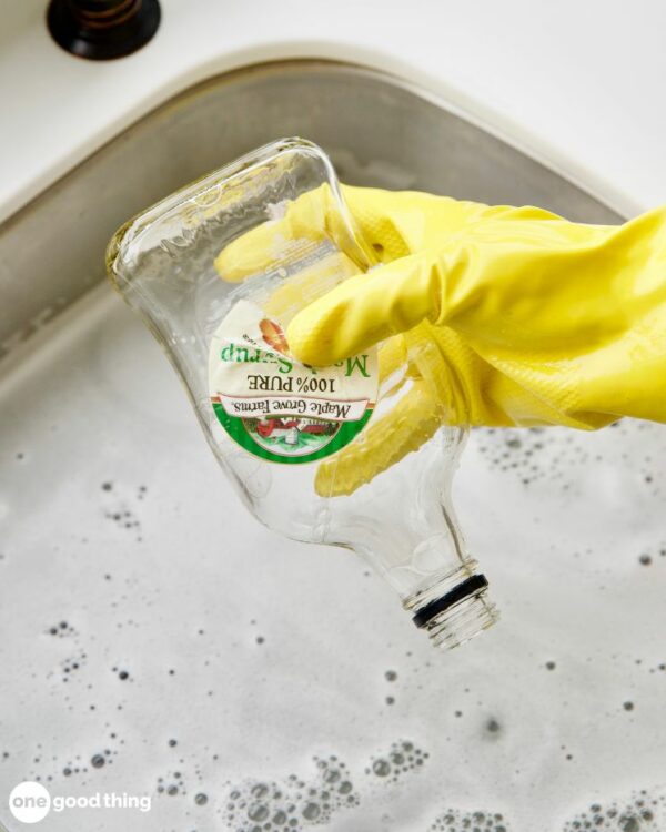 How To Clean Glass Bottles: Easy Tips & Hacks