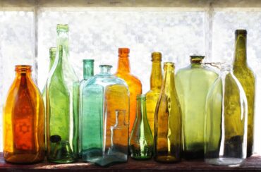 How To Clean Glass Bottles: Easy Tips & Hacks