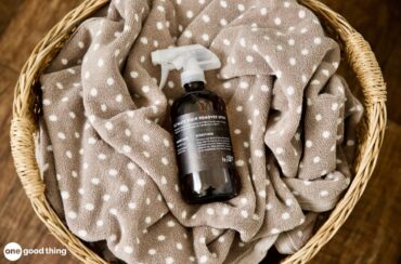 Does Hydrogen Peroxide Bleach Clothes? It's Complicated