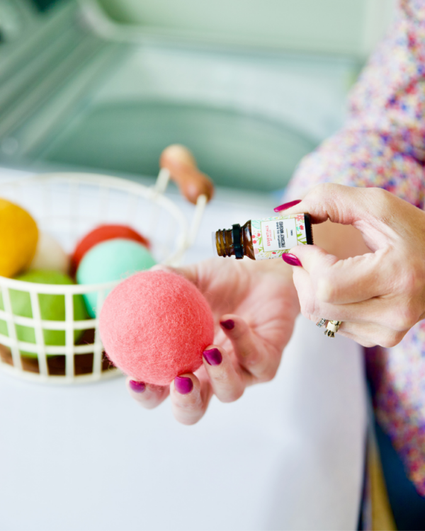 Ditch The Dryer Sheets: This Is A Better Way To Get Fresh-Smelling Laundry